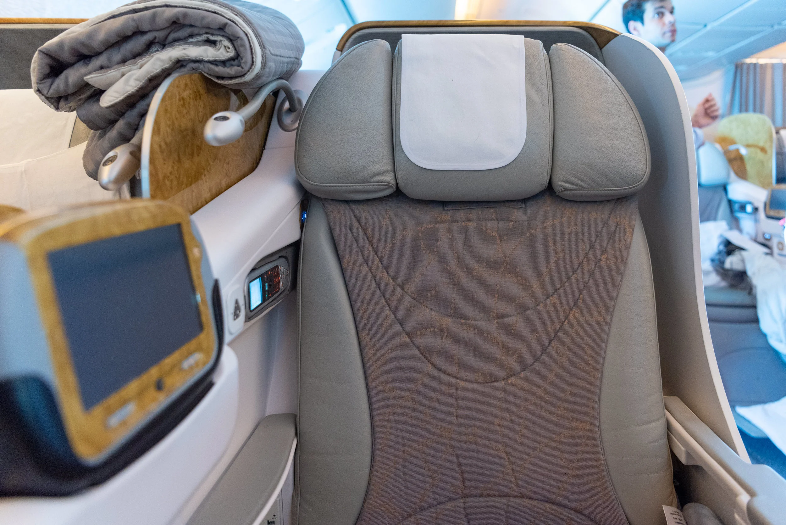 Trip Report: Emirates EK352 Business Class 777-300ER - DXB to SIN ...