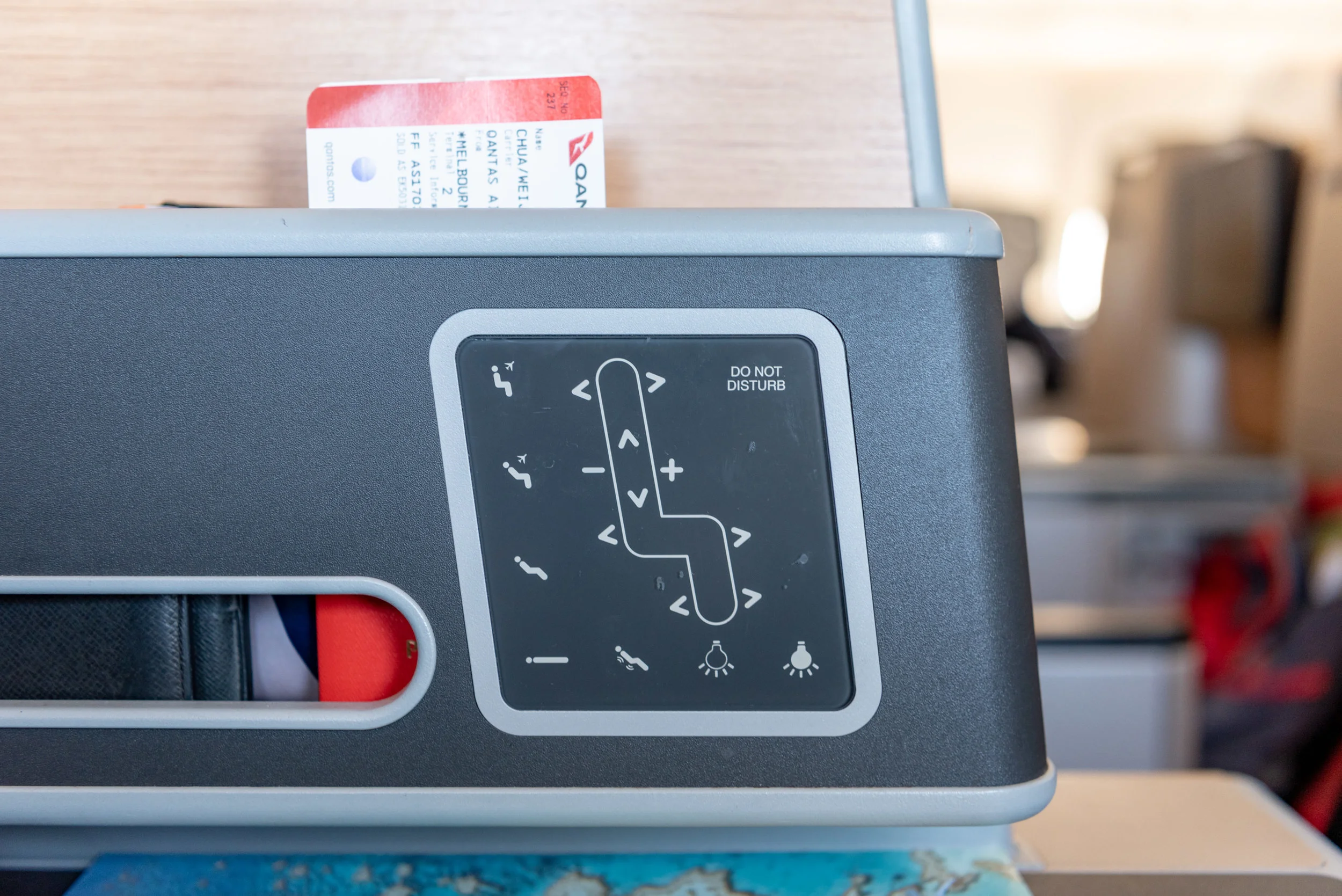 Trip Report: Qantas Business Class QF37 A330-300 - MEL to SIN ...
