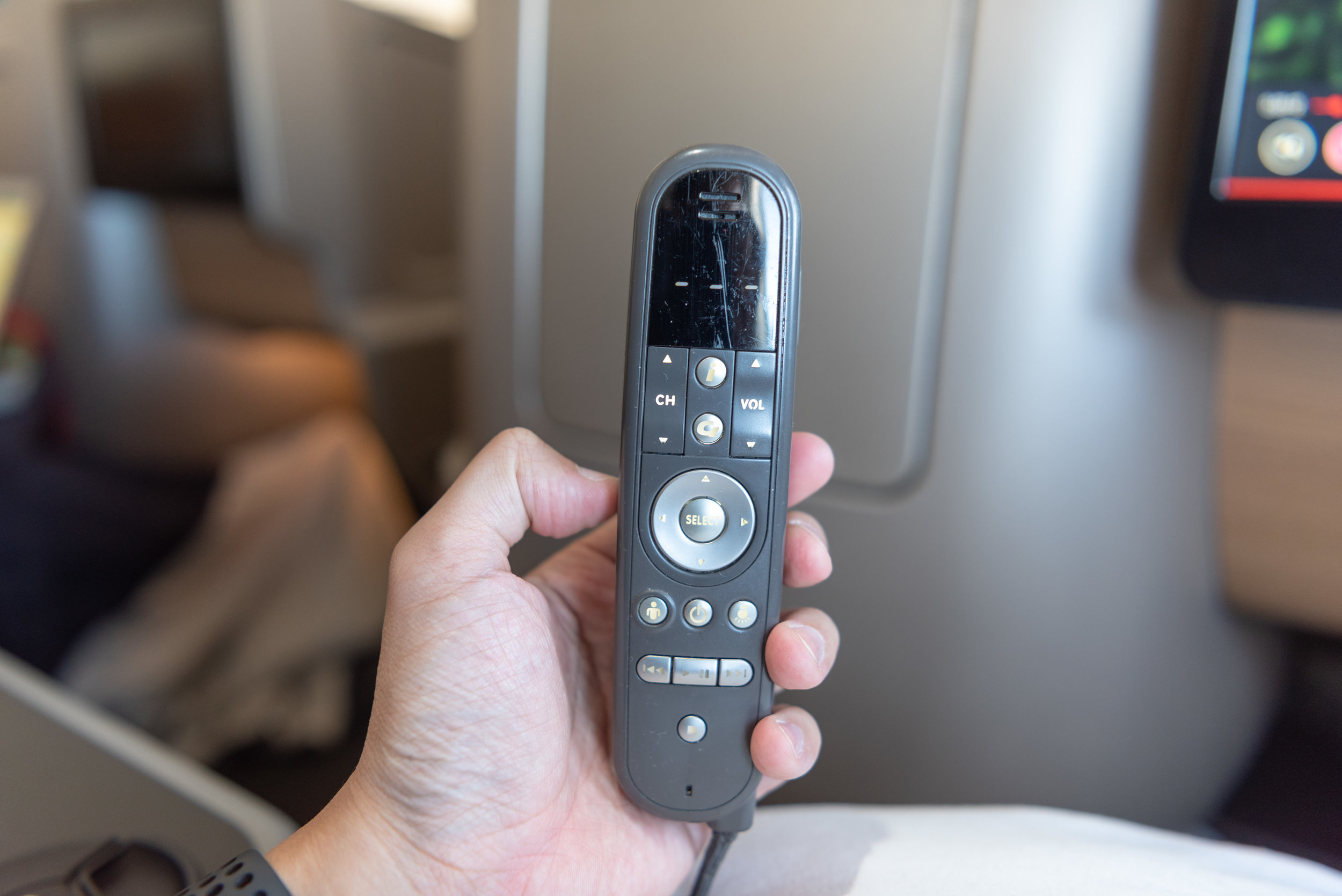 Trip Report: Qantas Business Class QF37 A330-300 - MEL to SIN ...
