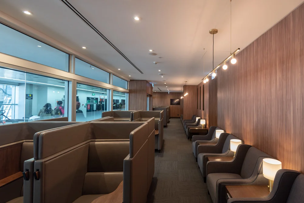 Trip Report: Qantas Business Class QF37 A330-300 - MEL to SIN ...