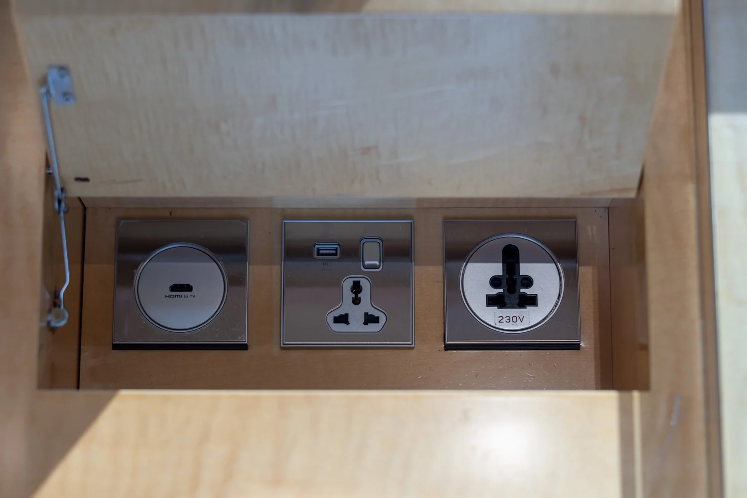 The Canvas of Views Room Package at The Ritz-Carlton, Millenia ...