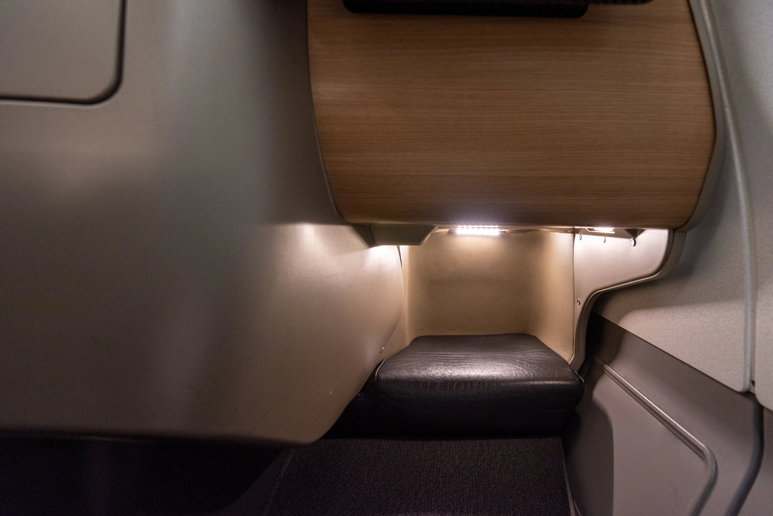Trip Report: Qantas Business Class QF52 A330-300 - SIN to BNE ...