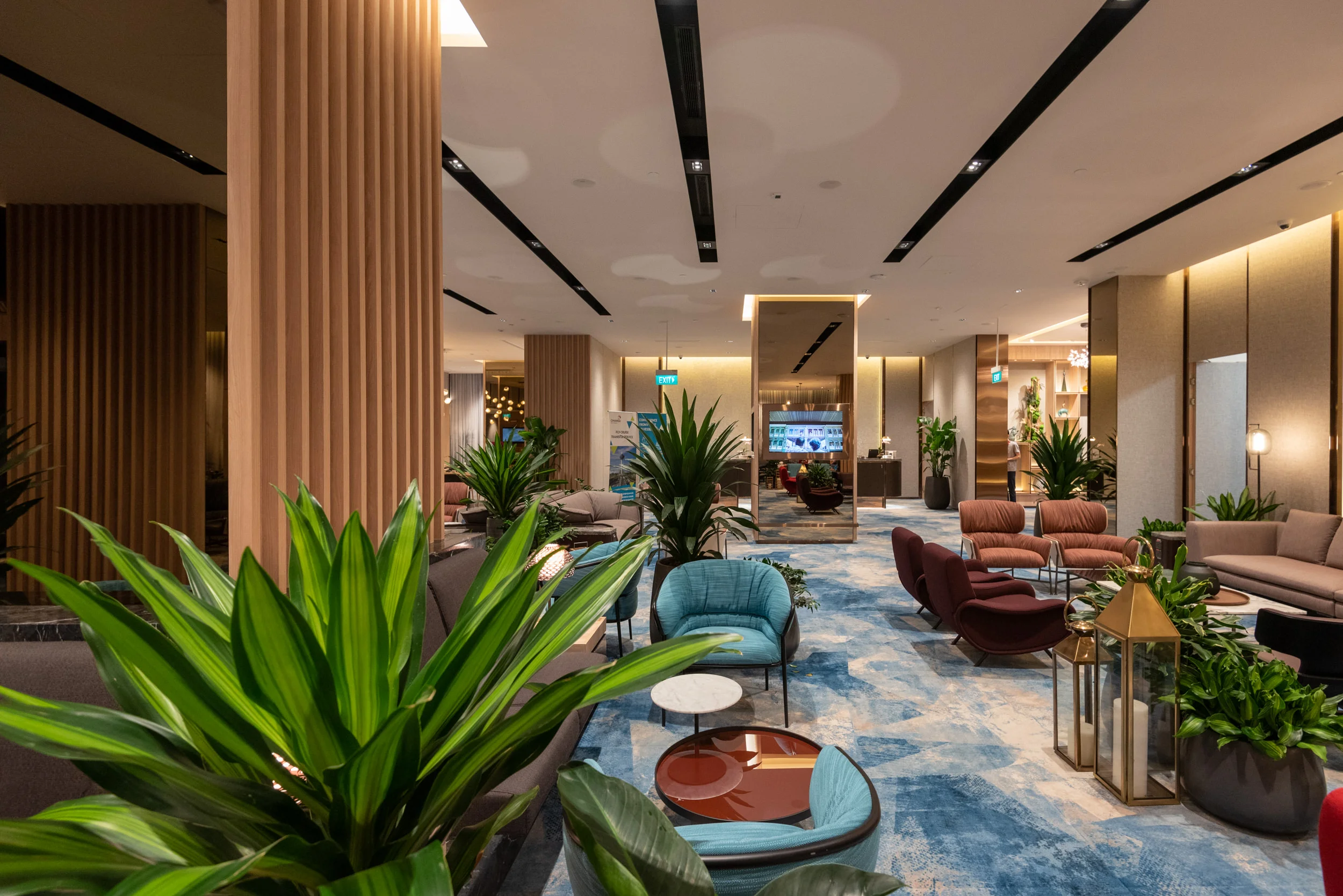 Lounge Review: Changi Lounge (Jewel Changi Airport) - Accessible using ...