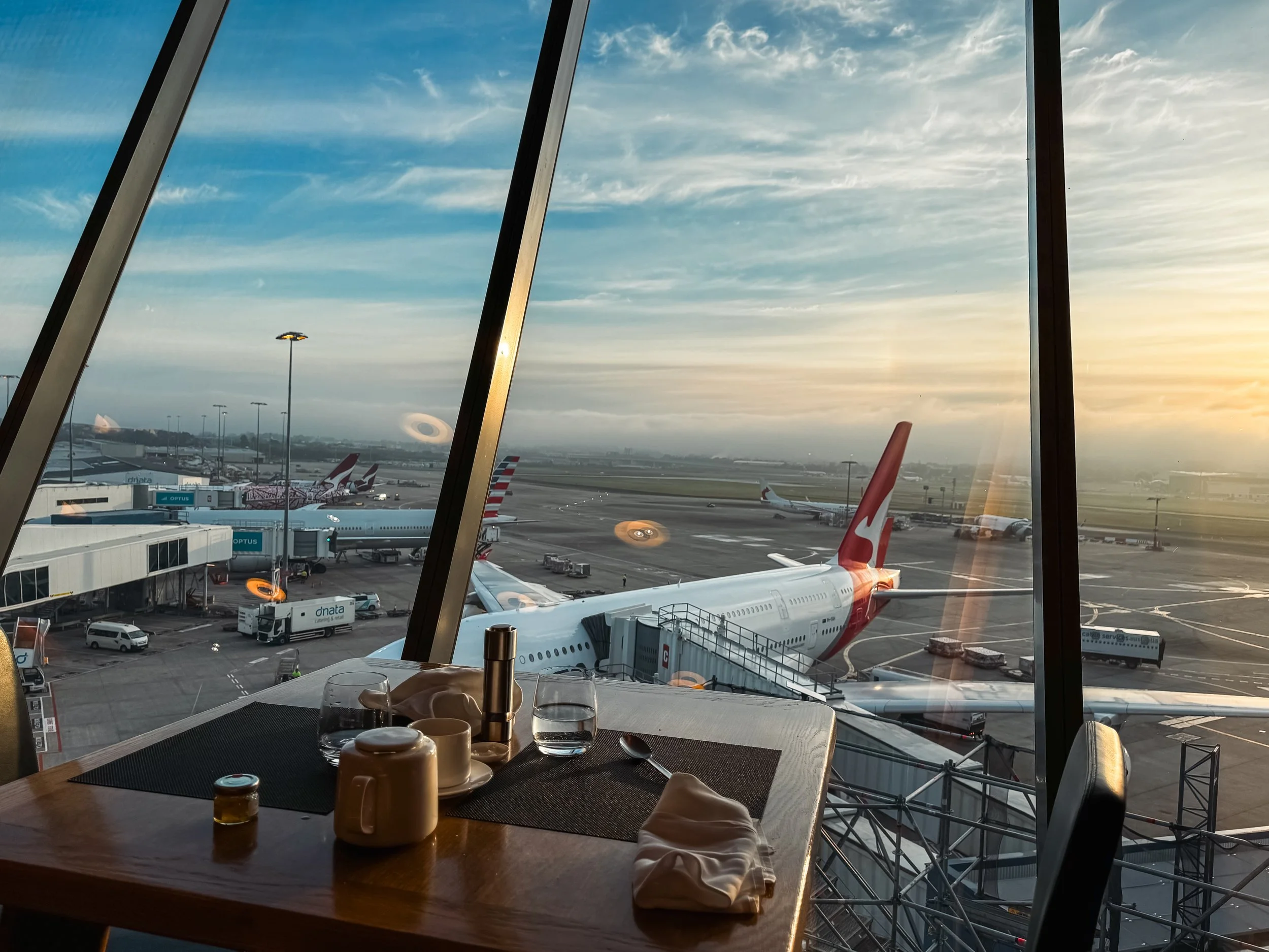 Lounge Review: Qantas International First Lounge (Terminal 1) - Sydney ...
