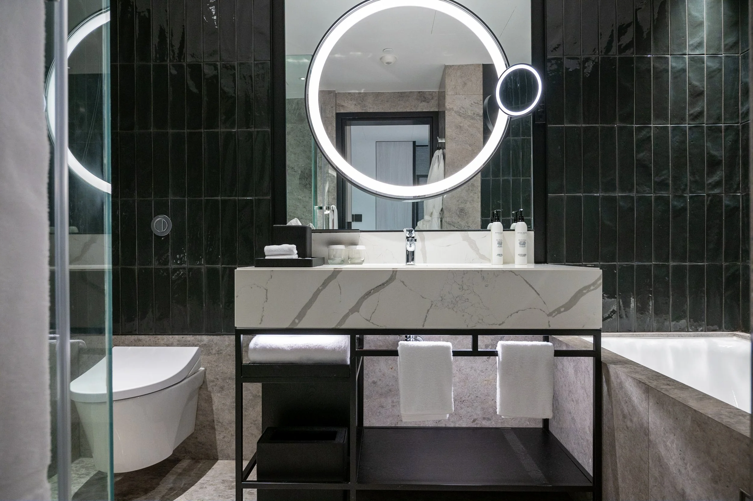 Hotel Review: Hilton Singapore Orchard (Executive Room) - The Largest ...