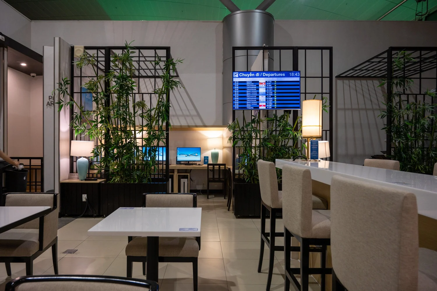 Lounge Review: Vietnam Airlines Lotus Lounge (International Terminal ...
