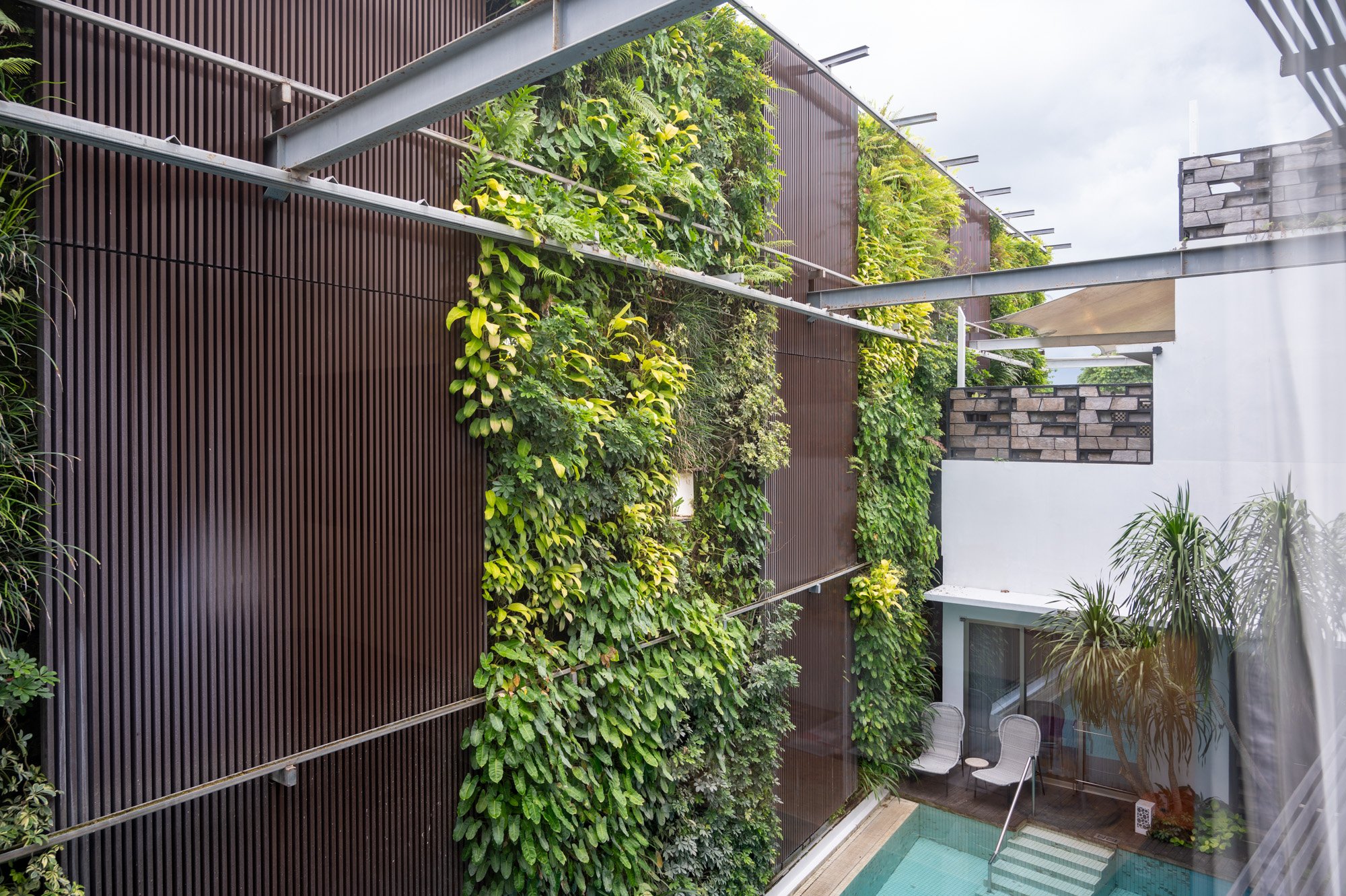 Hotel Review: Aloft Bali Seminyak (King Bed) - Affordable Hotel in ...