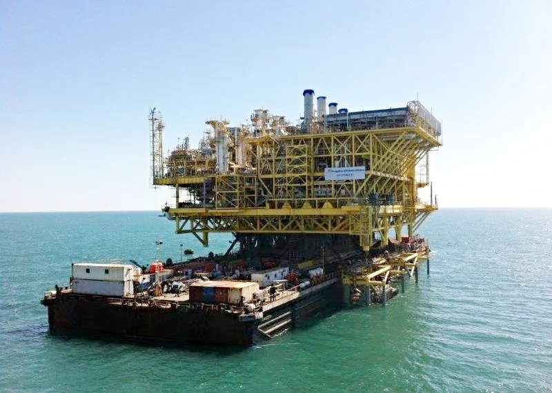 Floatover Installation — OffshoreTech, LLC