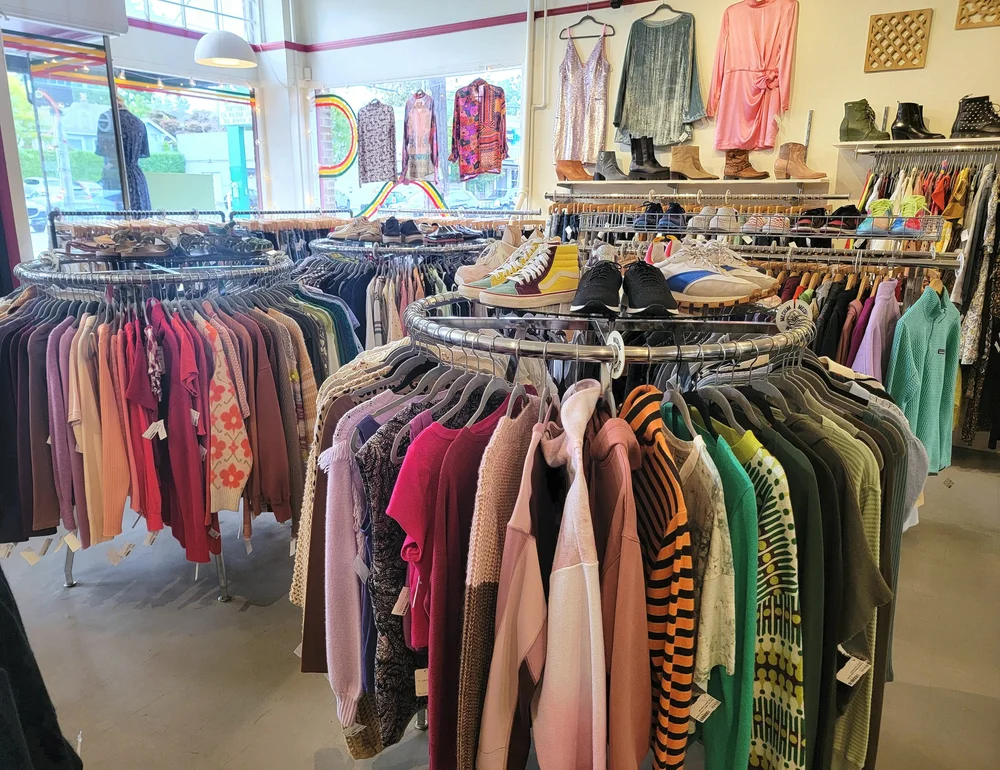 Labels Consignment