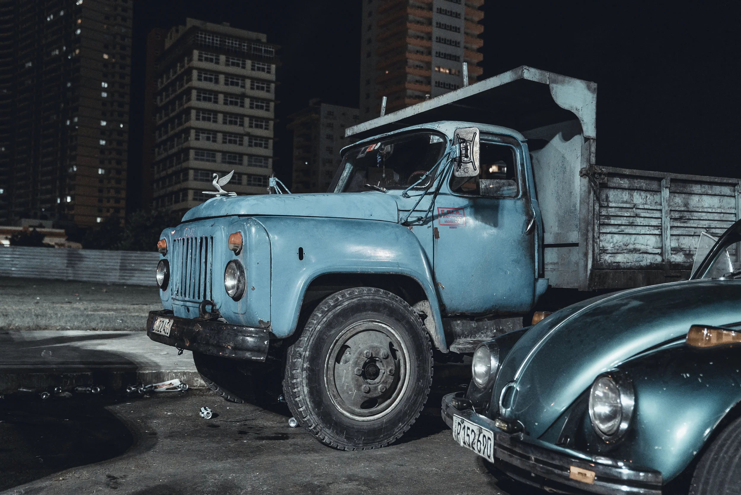 The Cars of Cuba — Small Town Big World
