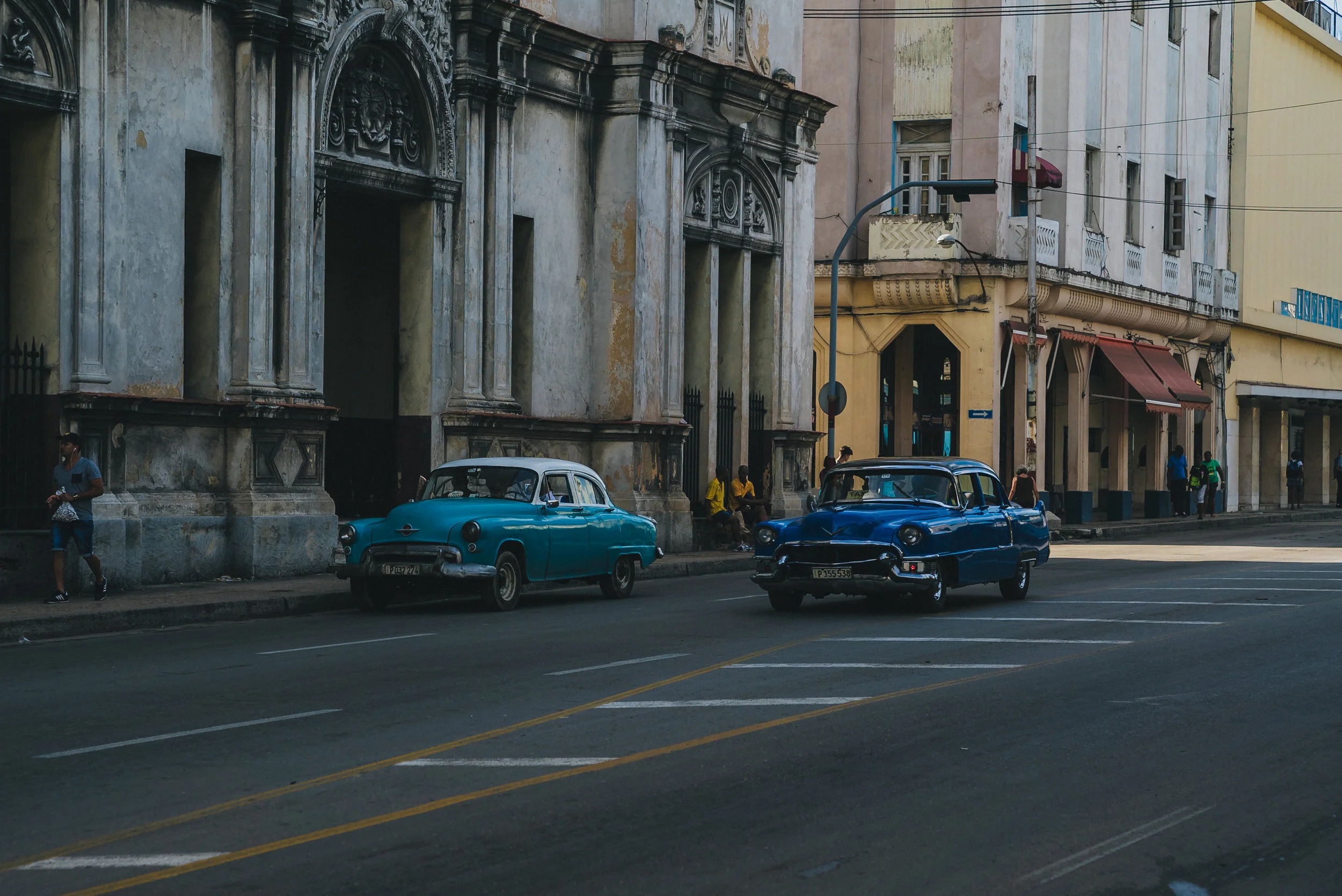 The Cars of Cuba — Small Town Big World