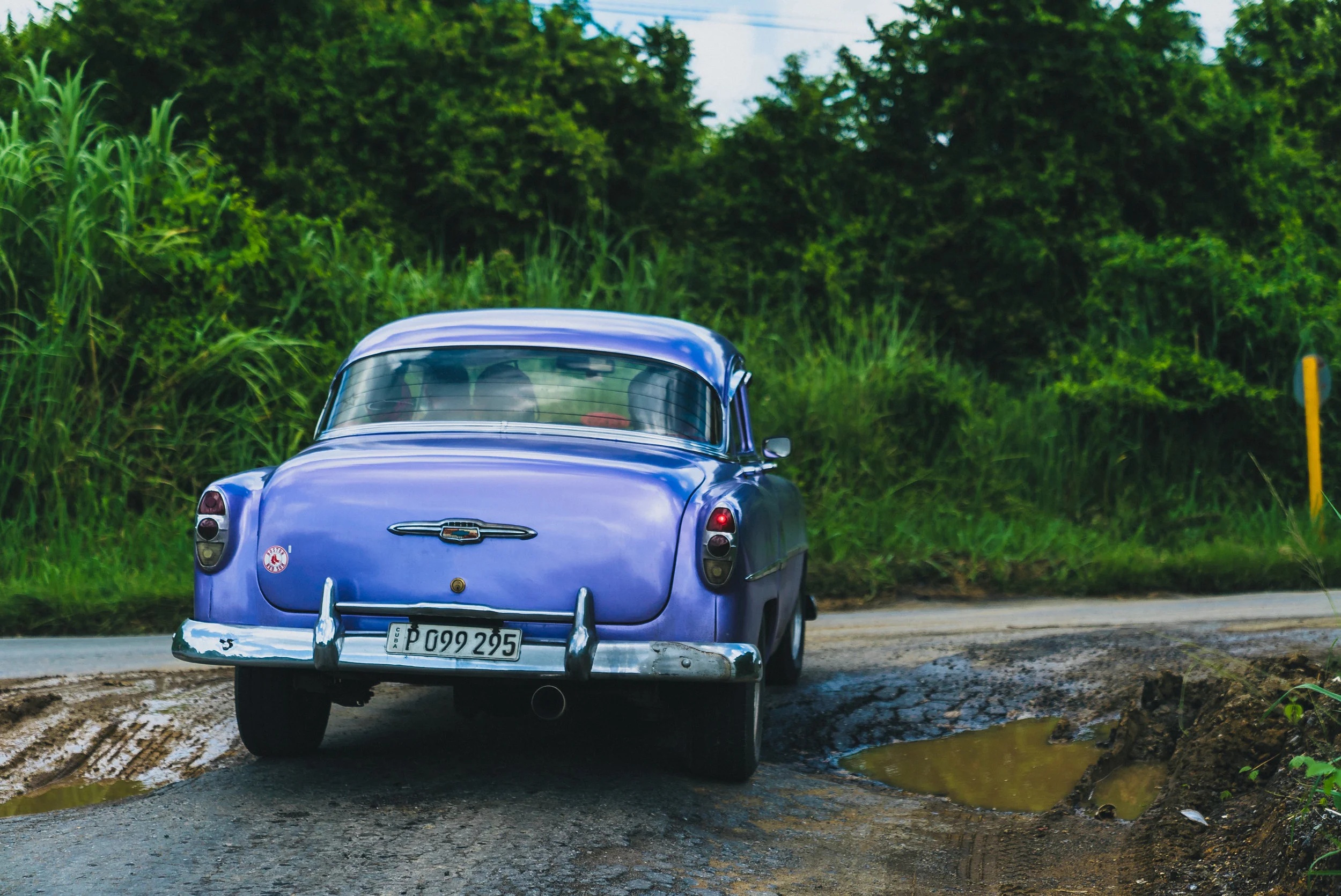 The Cars of Cuba — Small Town Big World