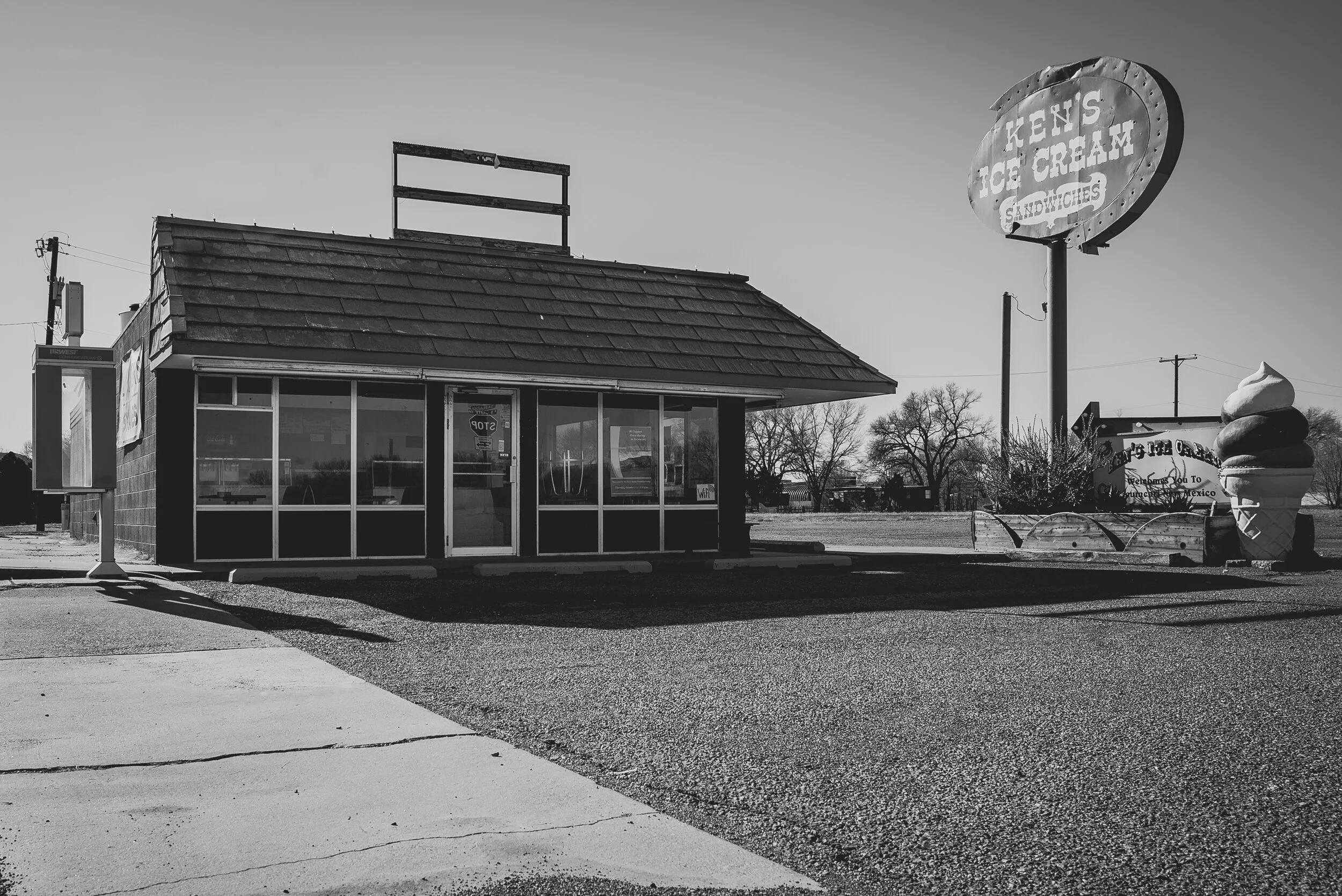 Ken's Ice Cream on Route 66 — Small Town Big World