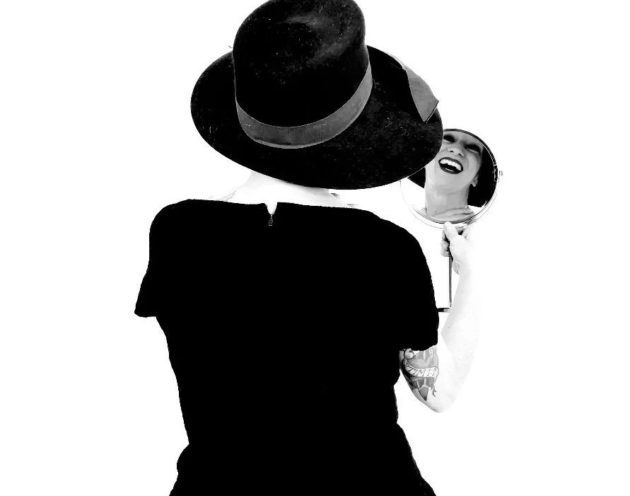 HOME — crystal lewis