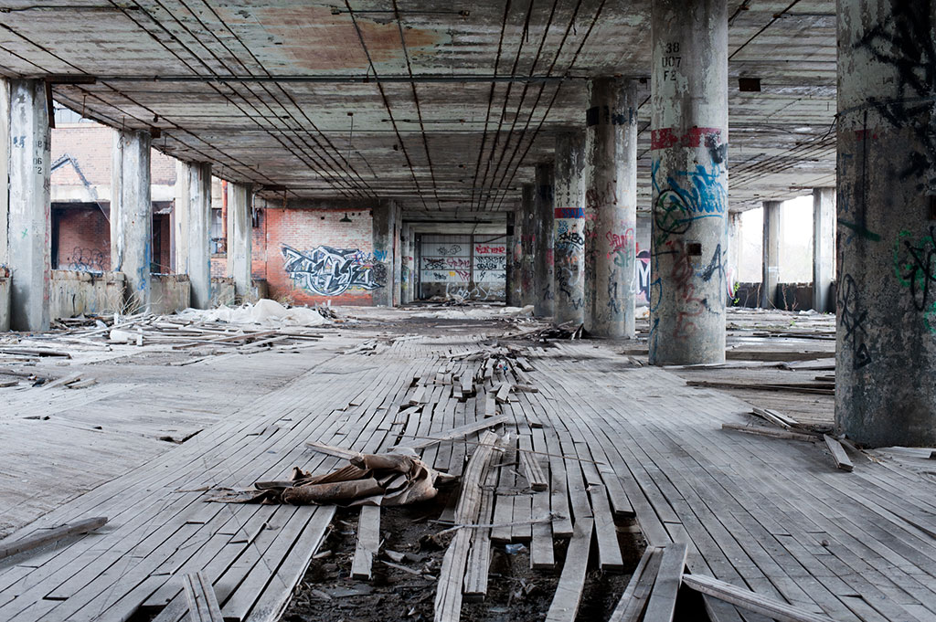 Abandoned Spaces Photo Series by Fine Art Photographer Adam Jacobs ...