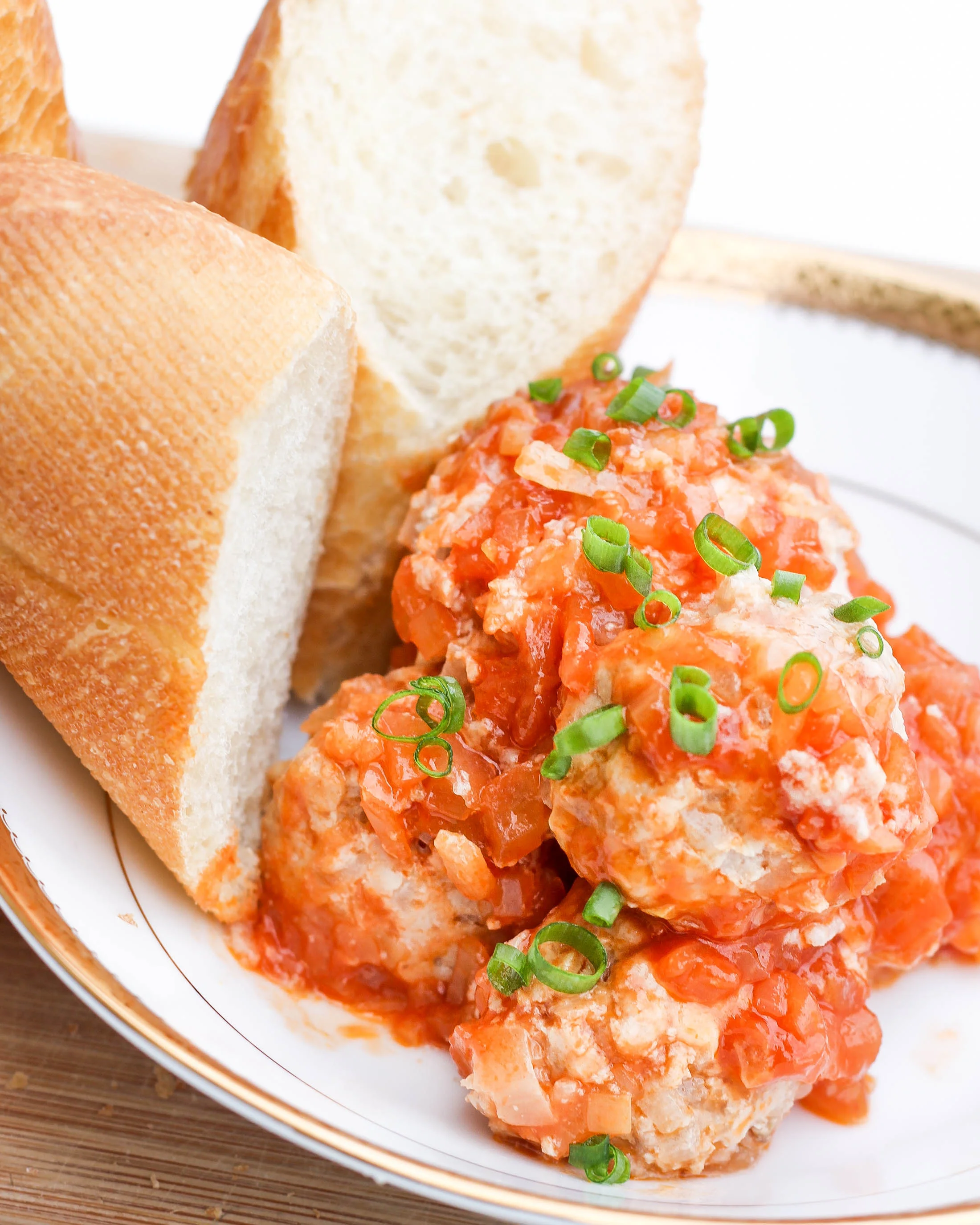 Vietnamese Pork Meatballs in Tomato Sauce (Xiu Mai) — Vicky Pham