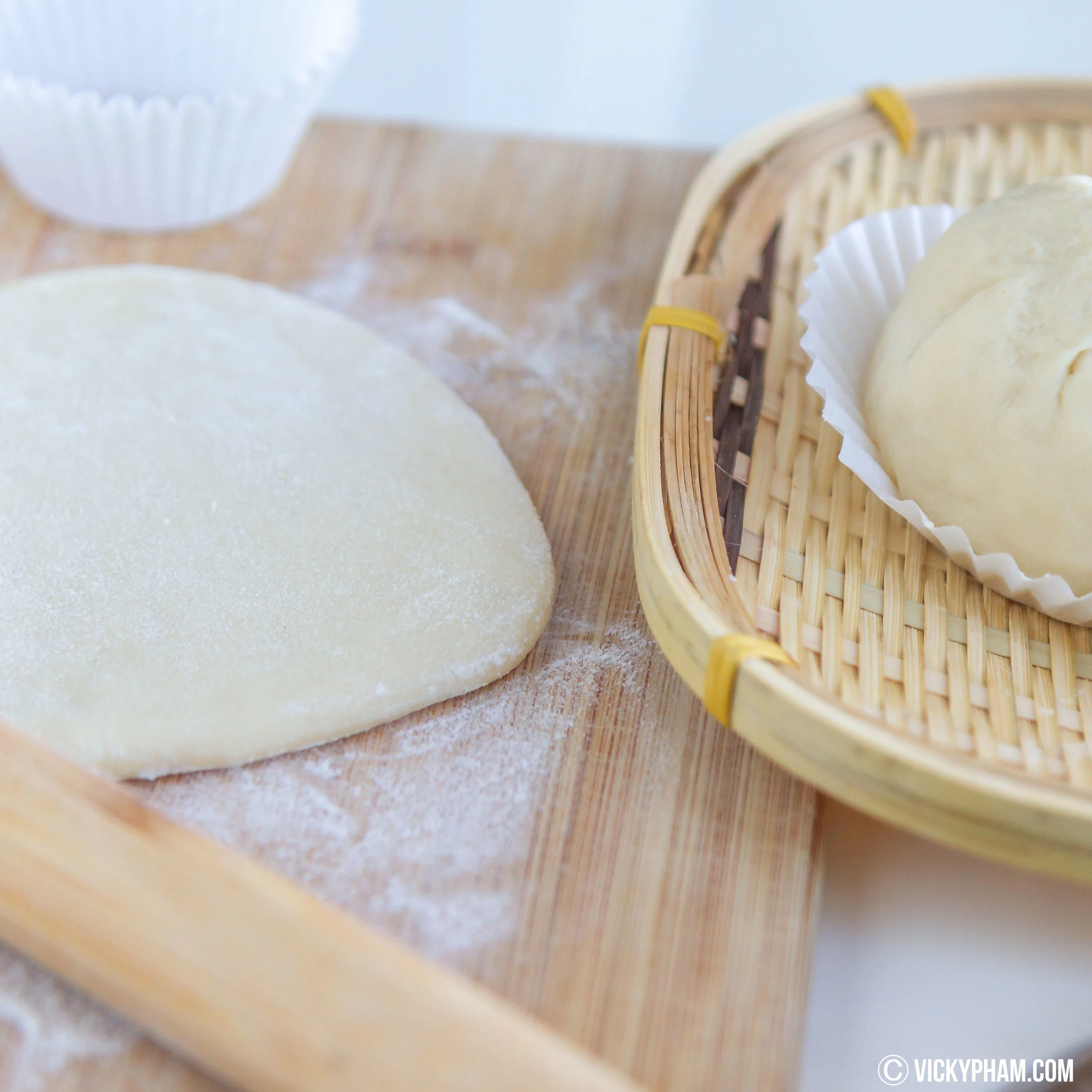 Vietnamese Steamed Pork Buns with Dough from Scratch (Banh Bao) — Vicky ...
