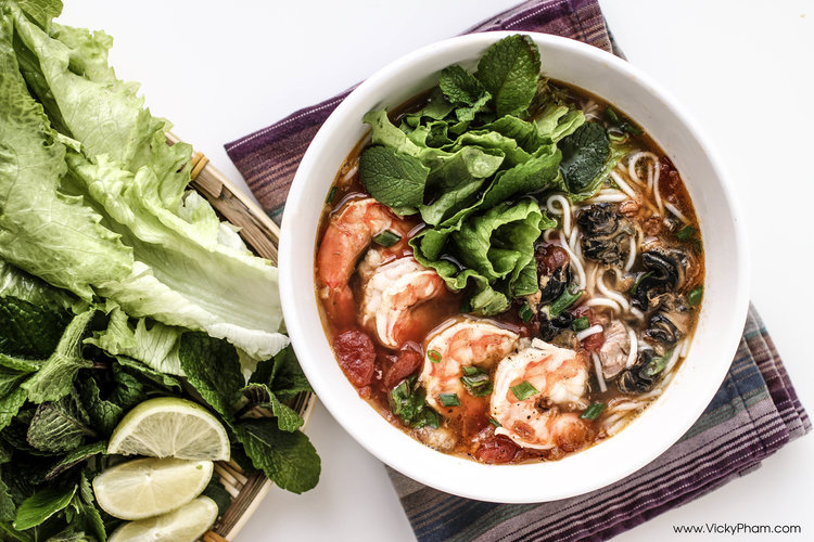 Vietnamese Fermented Fish & Seafood Vermicelli Soup Recipe (Bun Mam ...
