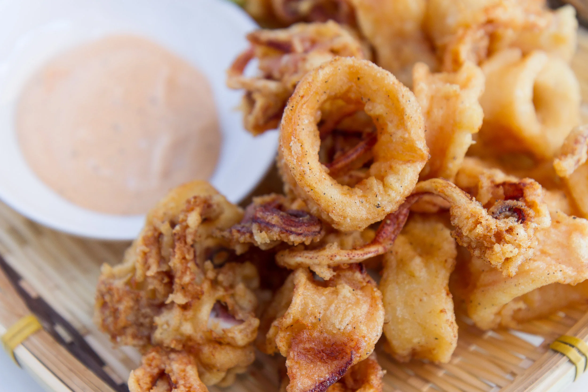 Easy Crispy Fried Calamari (Muc Chien Gion) — Vicky Pham