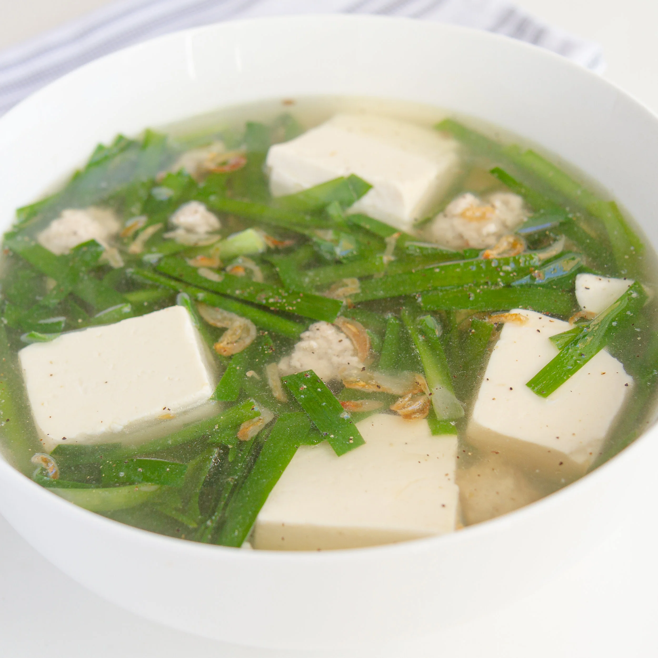 Vietnamese Tofu and Garlic Chive Soup with Ground Pork (Canh Dau Hu He ...
