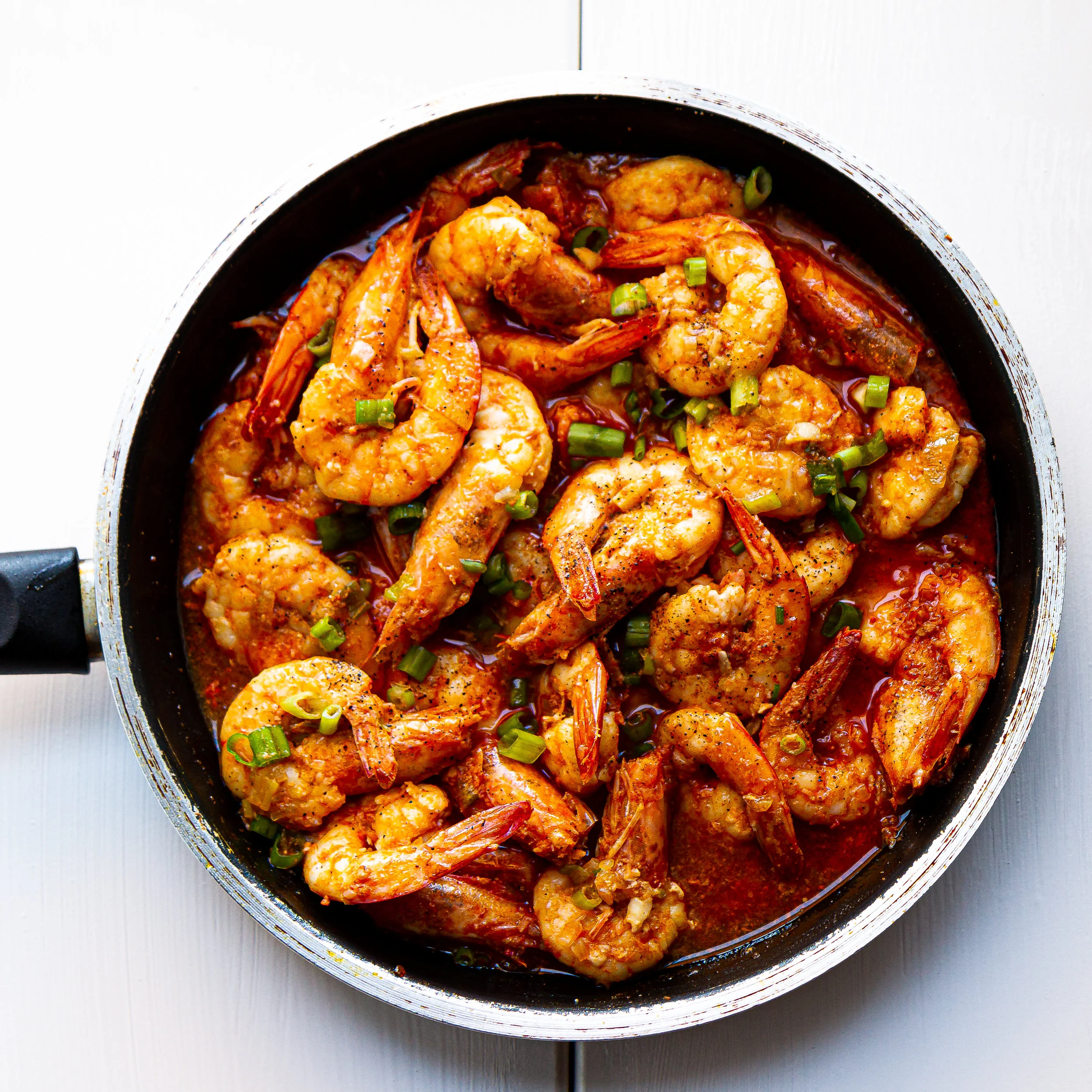 Vietnamese Sauteed Prawns in Roe / Tomalley Sauce (Tom Kho Tau Gach Do ...