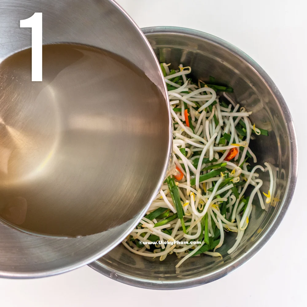 Vietnamese Pickled Bean Sprouts with Garlic Chives (Dưa Giá) — Vicky Pham