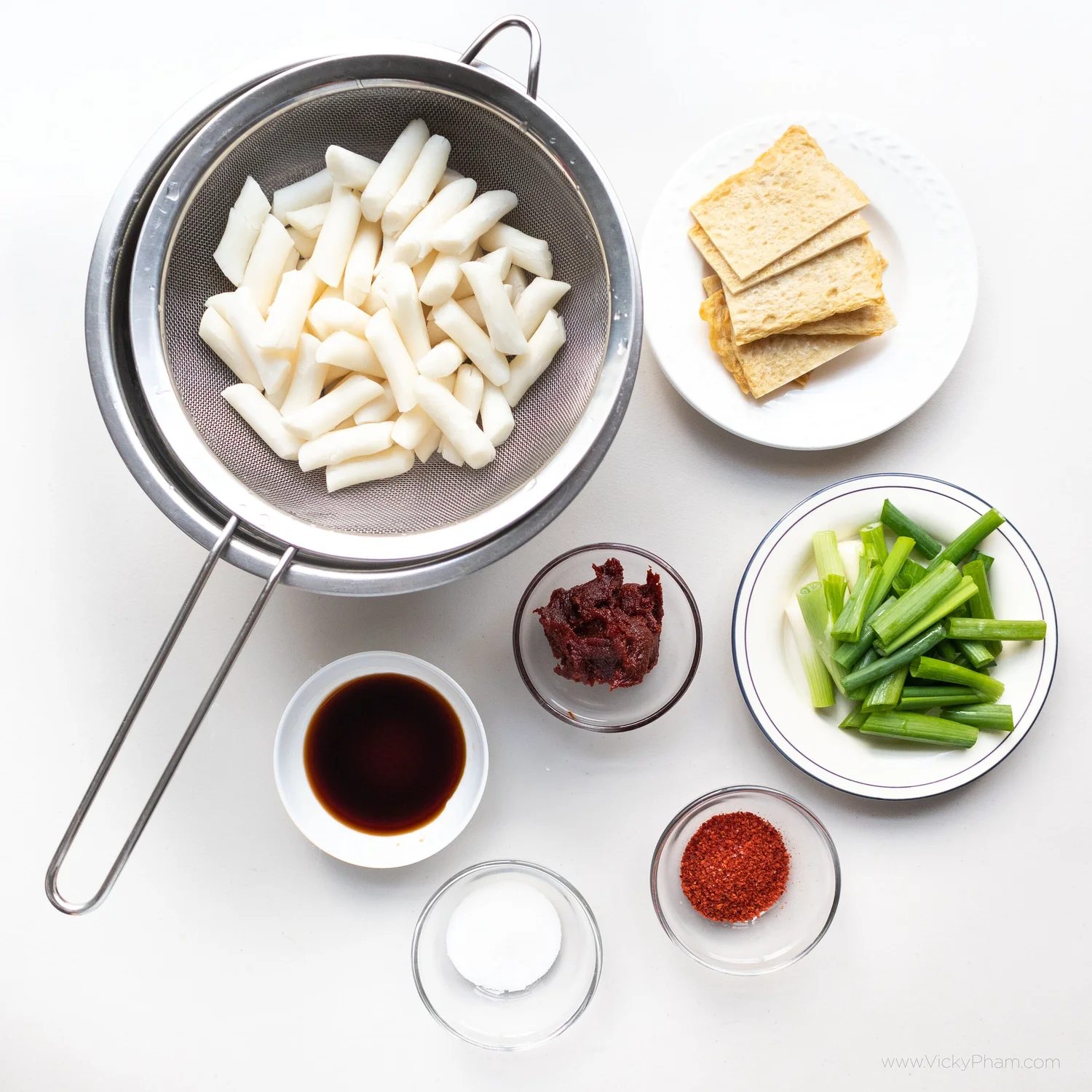 Simple Spicy Korean Stir-Fried Rice Cakes (Tteokbokki) — Vicky Pham