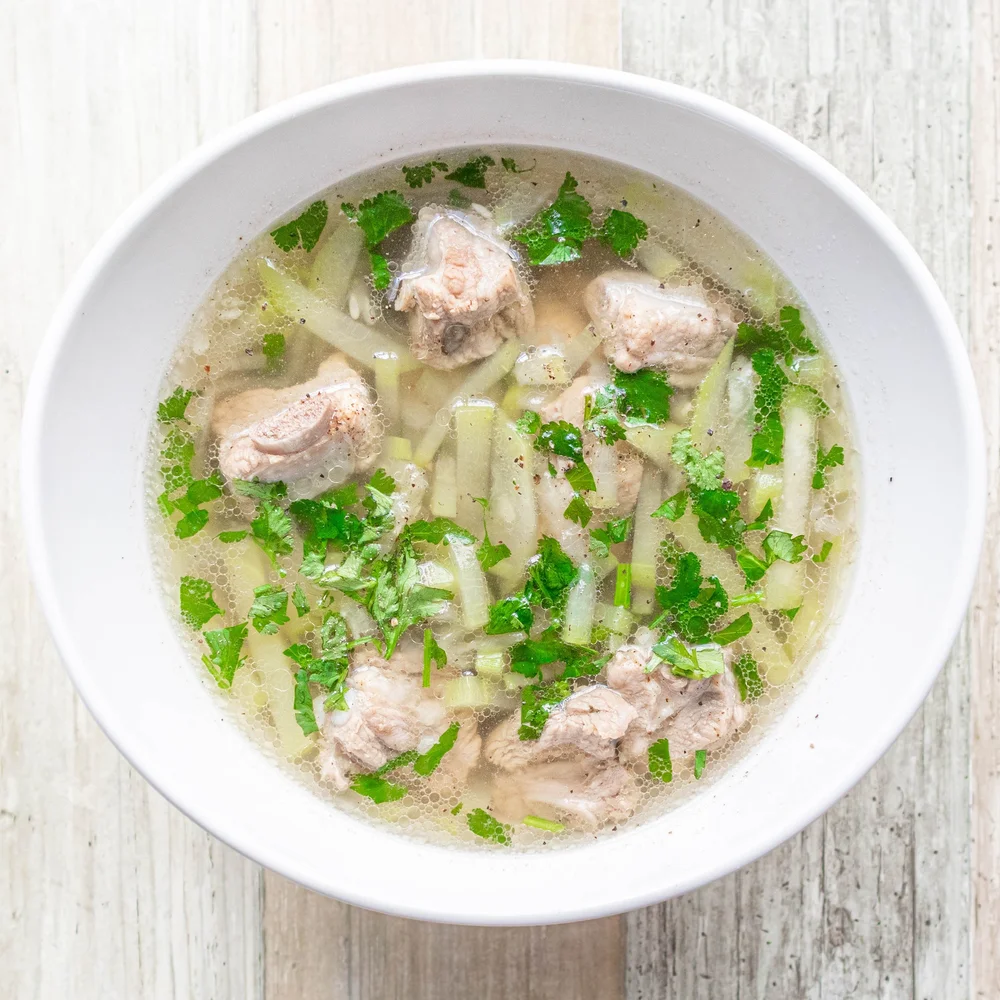 Vietnamese Pork Spare Rib Soup with Opo Squash (Canh Suon Nau Bau ...