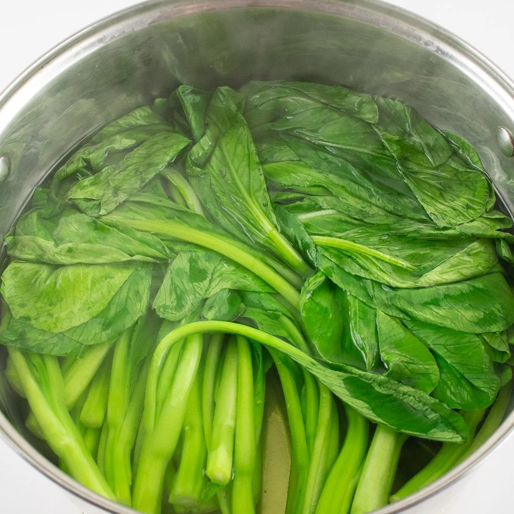 Simple Choy Sum & Garlic Stir-Fry — Vicky Pham