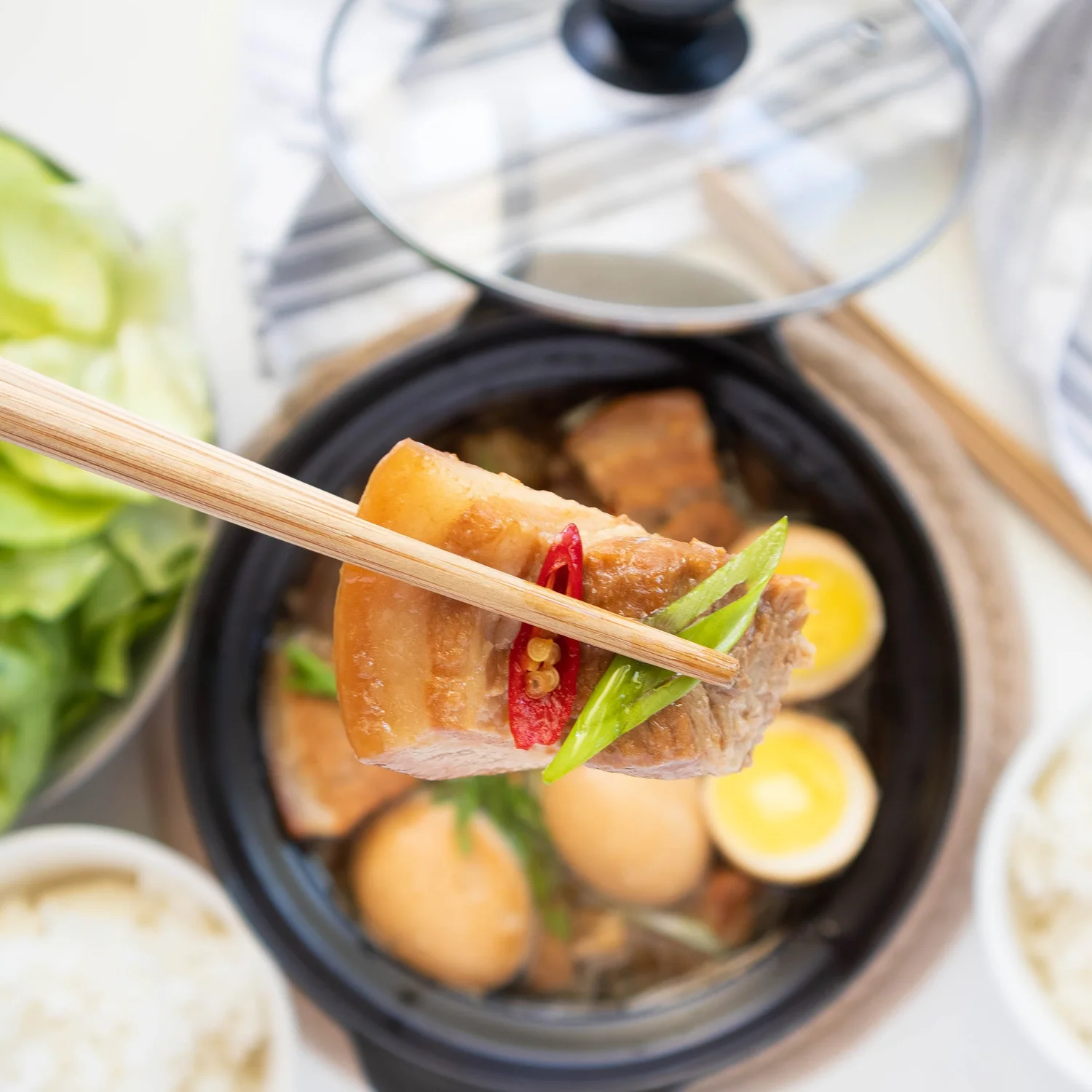 Vietnamese Caramelized and Braised Pork Belly with Eggs (Thit Kho Tau ...