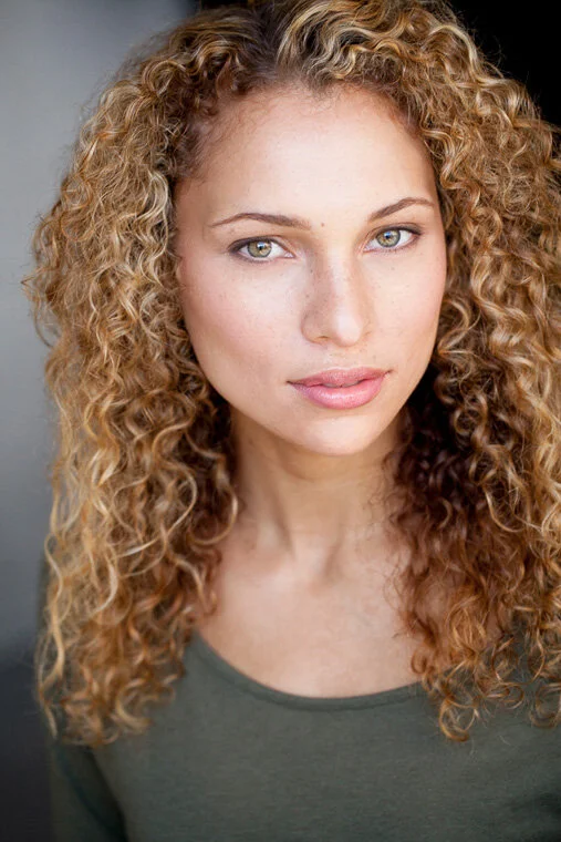 Actors — Elizabeth Wiseman