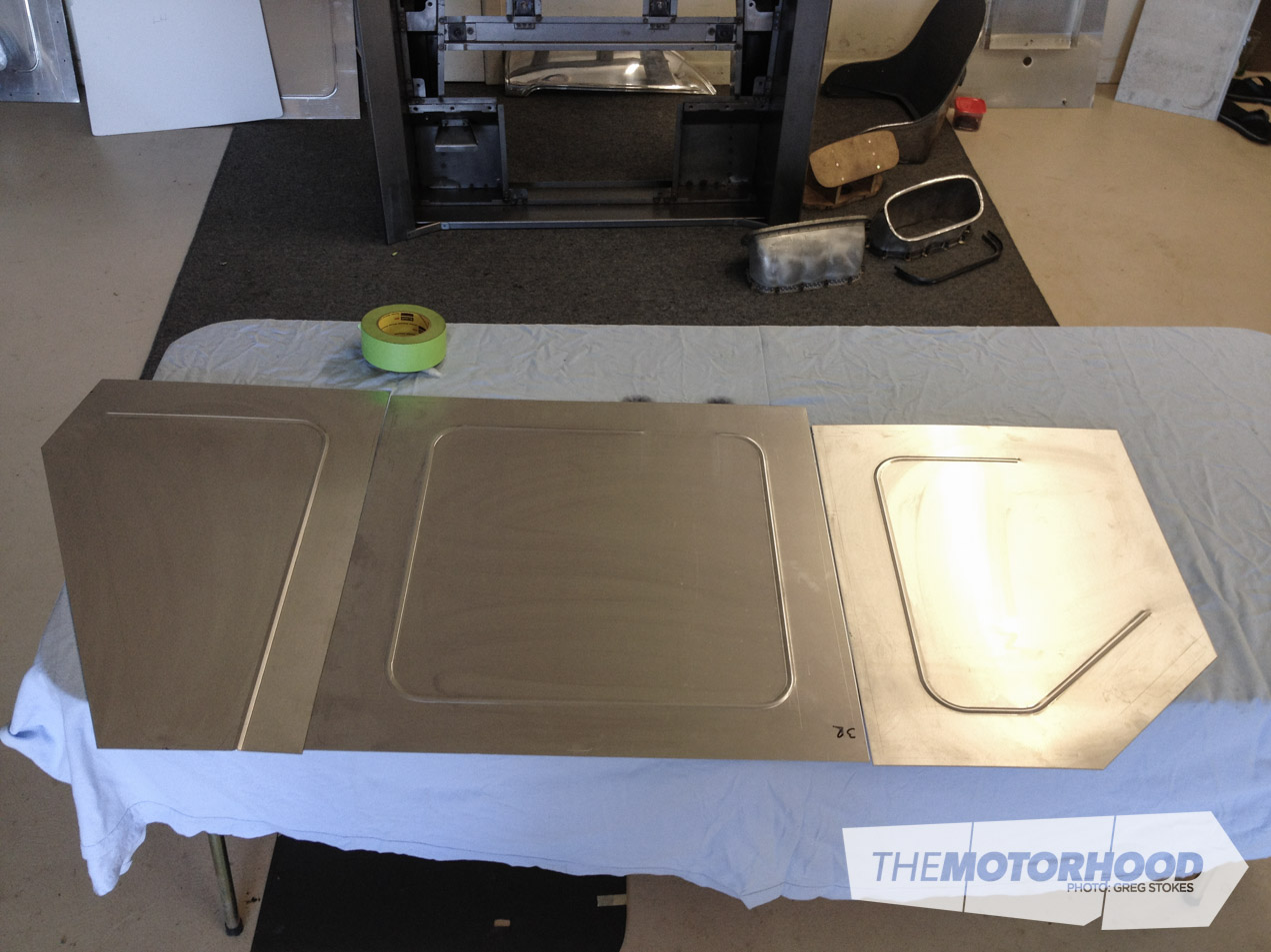 Beautiful lines: metal swaging with a professional | NZV8