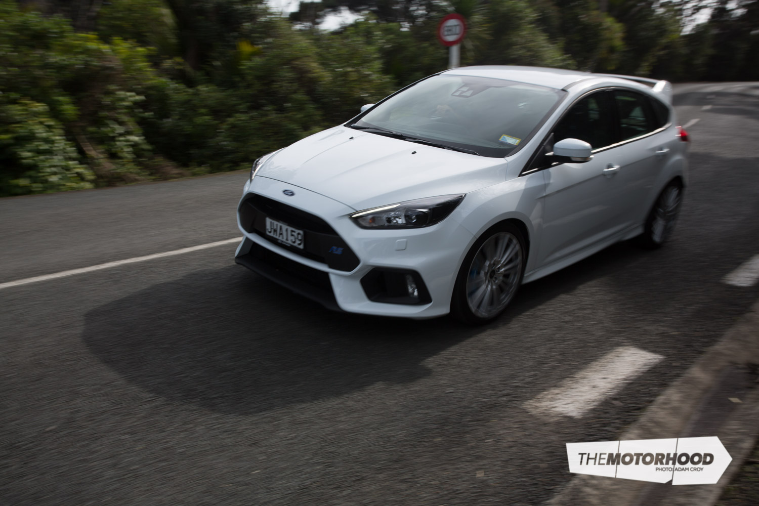Ford Focus RS: hot hatches enter supercar territory in style | NZ ...