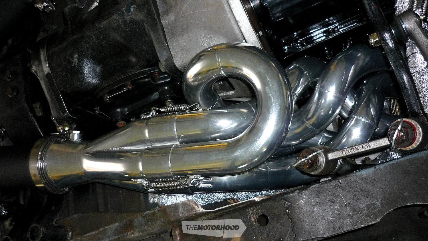 Precision pipework: the art of custom headers — The Motorhood