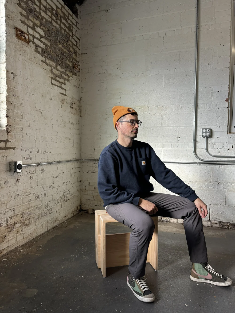 The Studio Stool — Manual