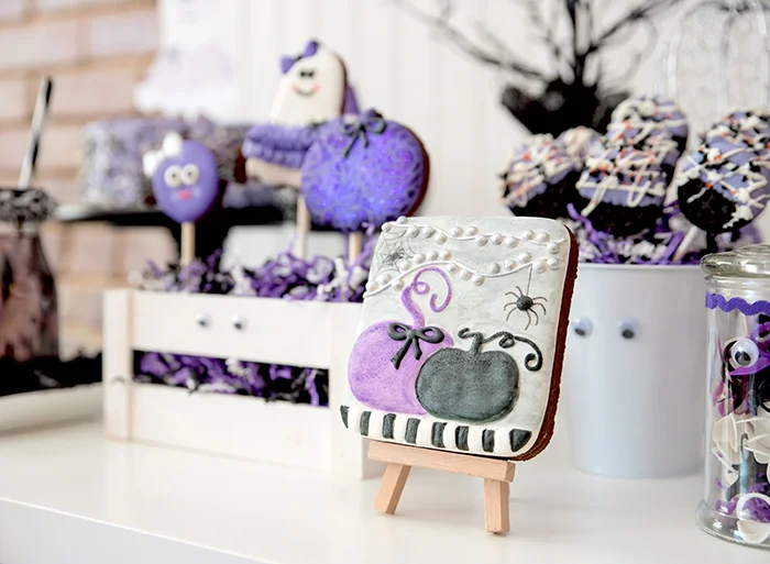 Boo-tiful Ball: A Perfectly Girly Halloween Boo Bash — Jen T. by Design