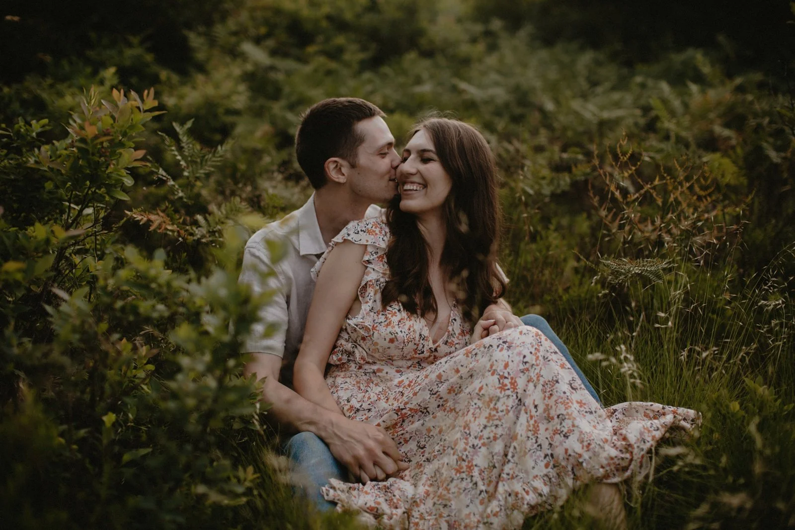 Exploring the Charm of Engagement Sessions: A Look Into Capturing Love ...