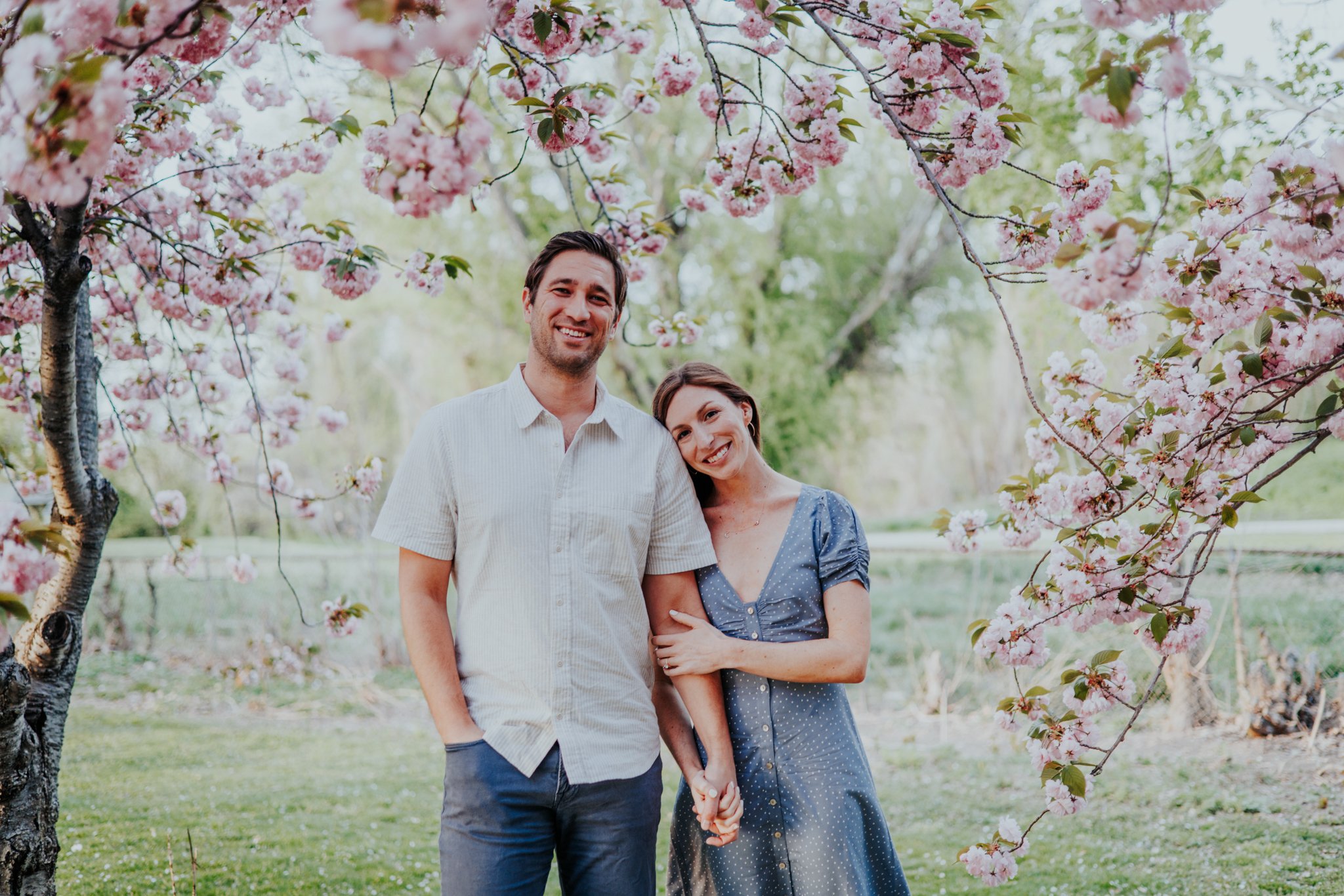 Fun, Relaxed Kwanzan Cherry Blossom Engagement Session at Hains Point ...
