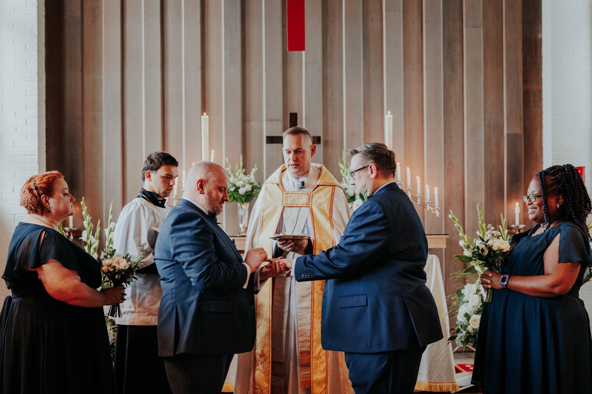 June Church Wedding at St. Alban's Episcopal Church (Annandale, VA ...