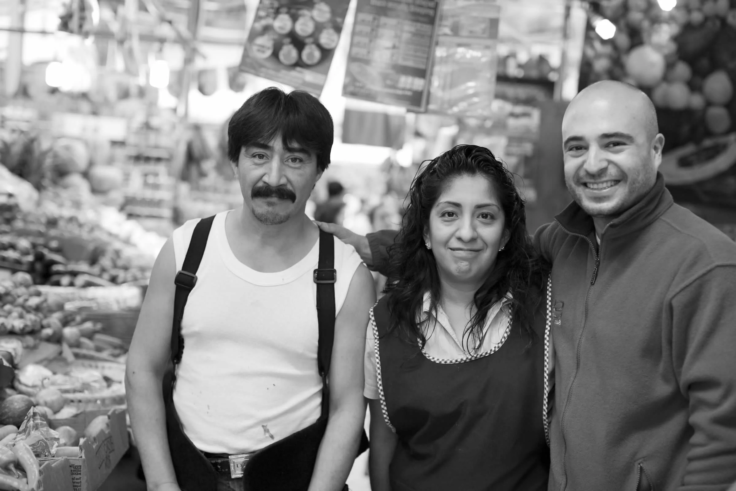 El Patio y la cocina — Broka Bistrot