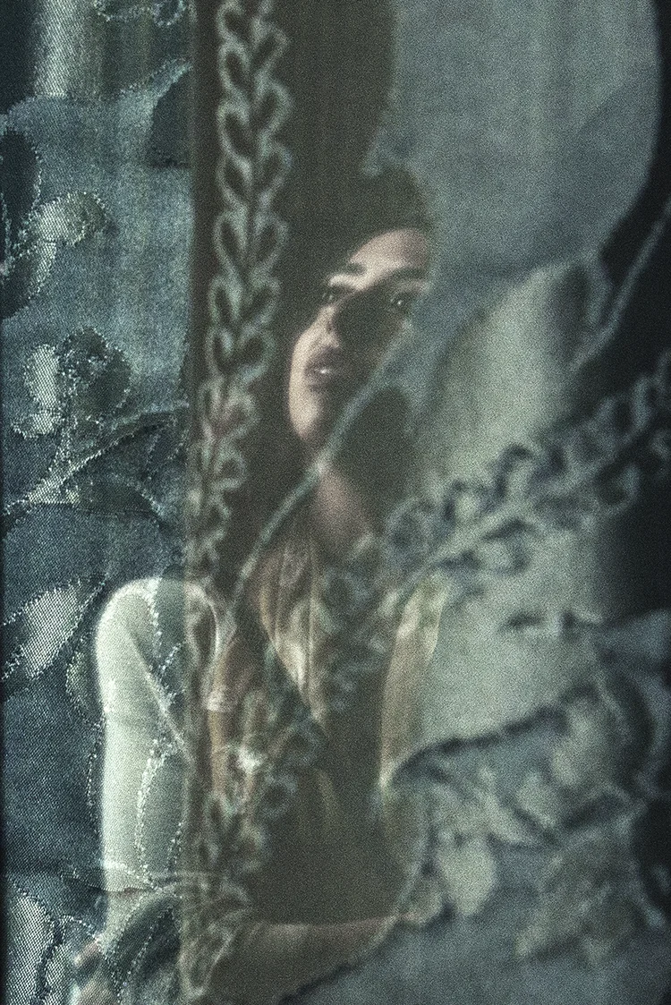 Rose Moreno — Photo of the Day - Don't Take Pictures