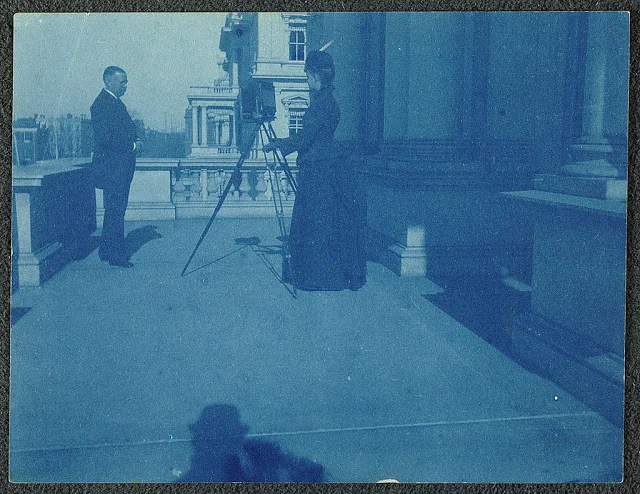 Victorian Women Photographers with Their Cameras — Online - Don't Take ...