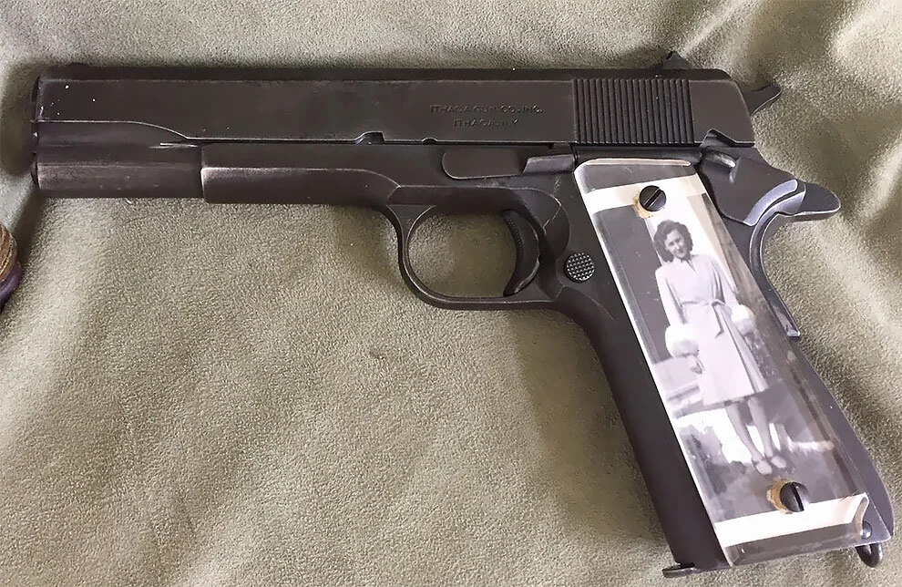 Sweetheart Grips: How Soldiers Kept Loved Ones Close — Online - Don't ...