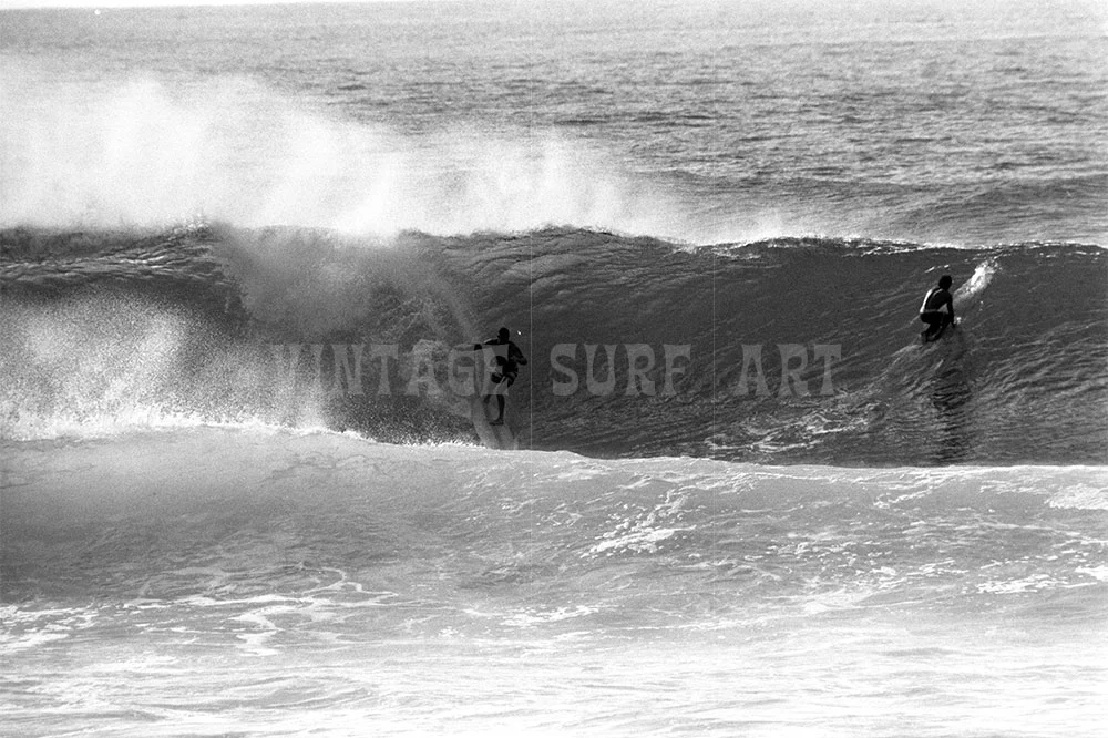 #18 Greg Noll - Pipeline, Hi 1962 bw073 — Vintage Surf Art