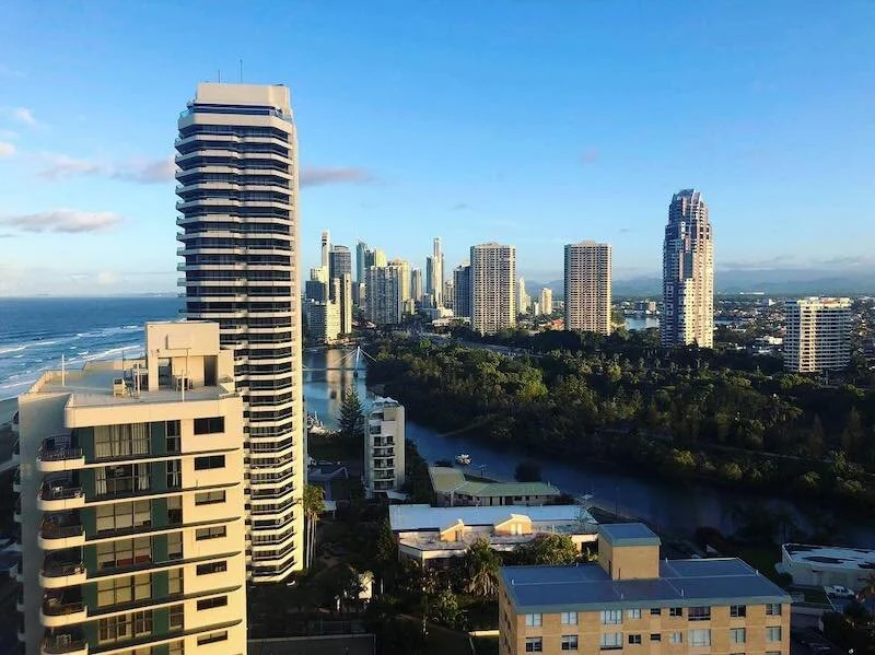 Gold Coast Beachfront Hotels & Resorts with Stunning Views — The Most ...