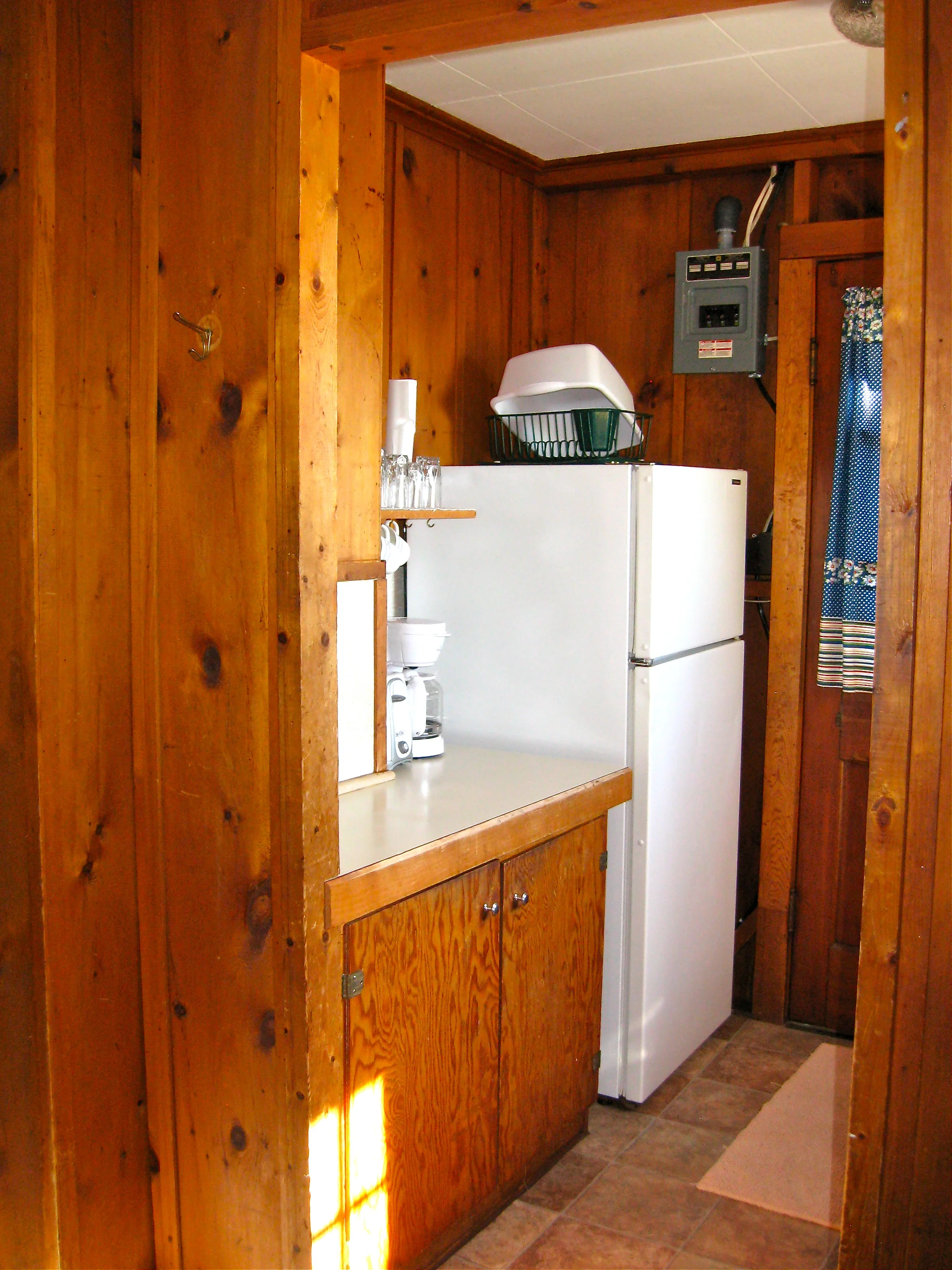 Frame Cabins on the Lake — Lamb's Resort