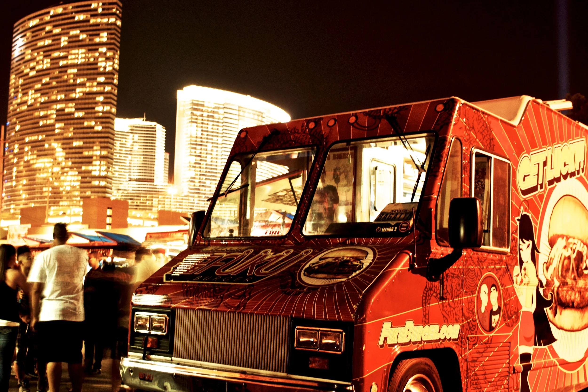 Las Vegas's Best Burger | Fukuburger Food Truck and Hawaiian Marketplace