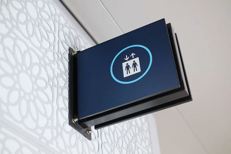 MRT Jakarta Signage / Indigo