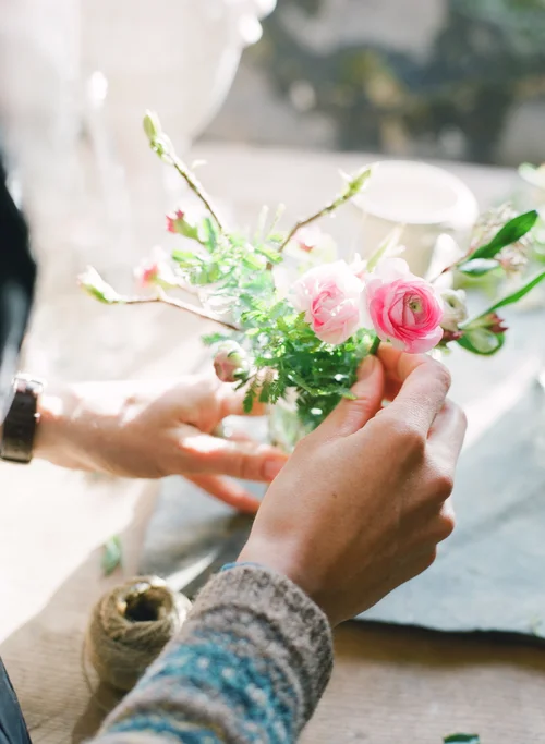 A Buttonhole Tutorial — The Garden Gate Flower Company