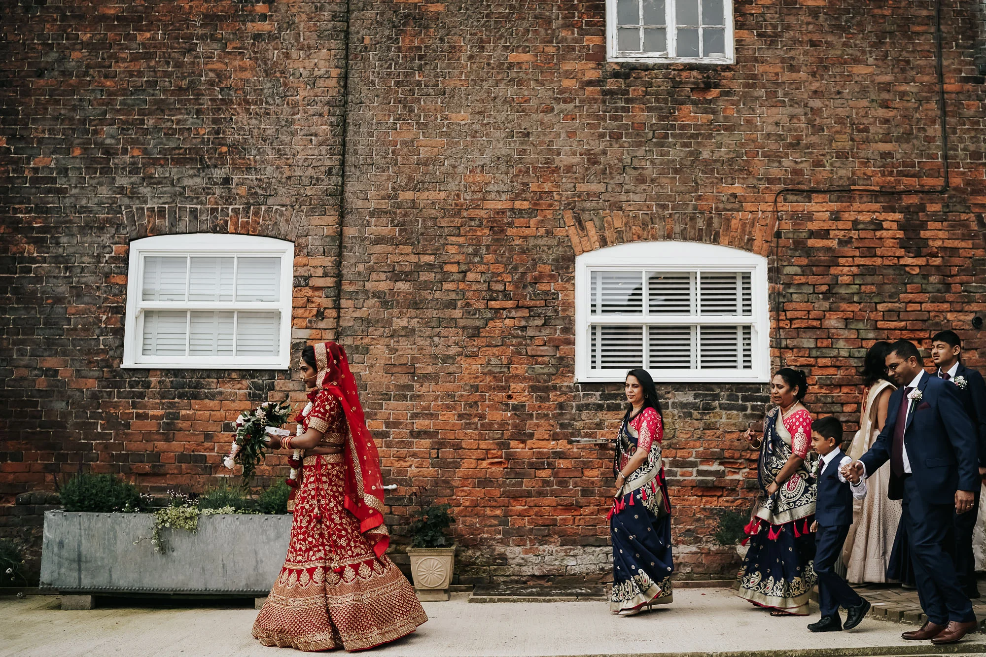 Alcumlow Hall Farm Indian Wedding for Chhayaben and Iain — Adam Joe ...